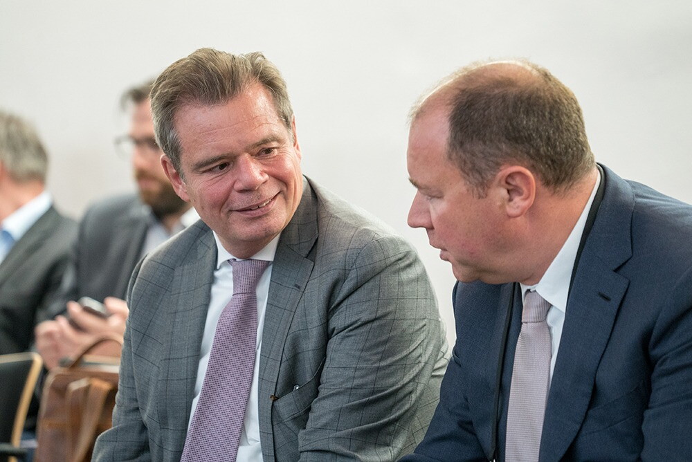 Digitalisierung: Was Friedbert Pflüger mit 5G zu tun hat - Friedbert ...