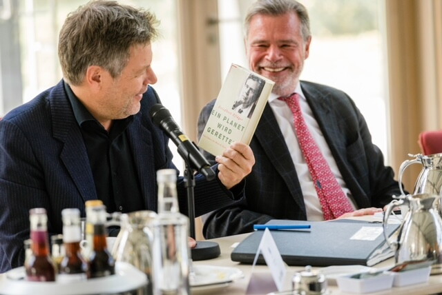 Willkommen - Friedbert Pflüger